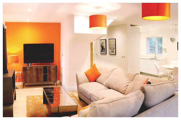 Brook House-indulgent Living In The Heart Of Bucks - イギリス ビーコンズフィールド