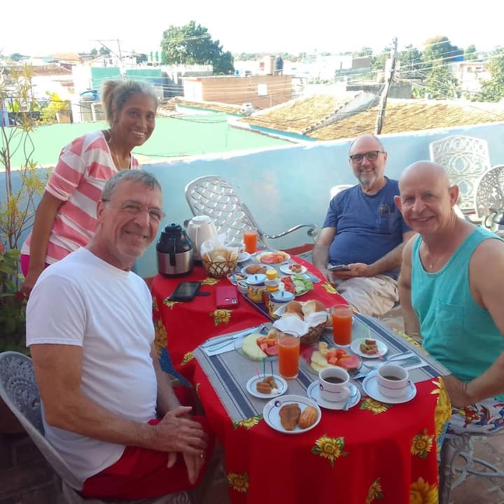 Rooms 3 Independents 24 Hour Electricity Con Wifi - Cuba