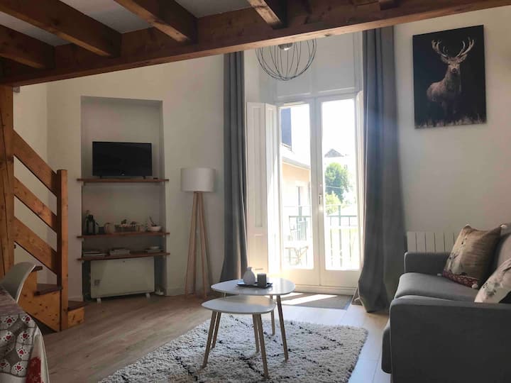 Charmant Logement Vue Sur Les Sommets - Les