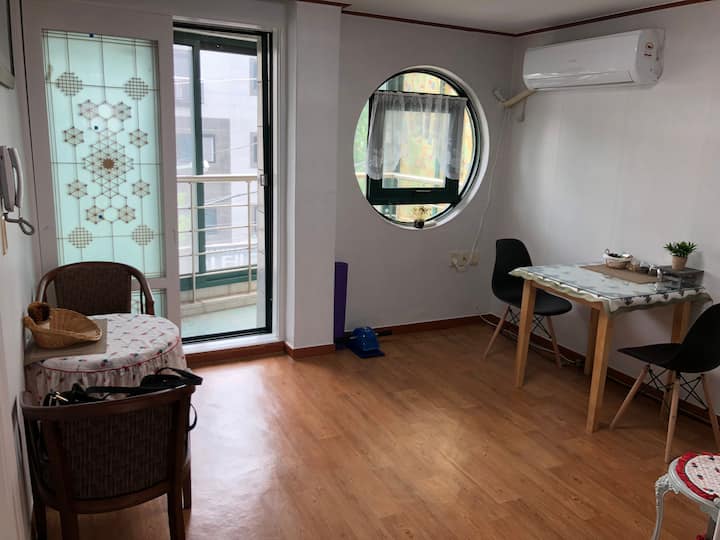 2 Bedroom House In Old Central Daejeon - 3rd Fl. - Daejeon