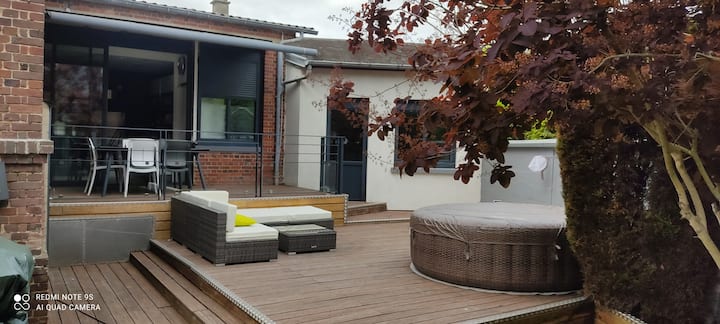 Maison De Maitre Avec Jacuzzi - Cléon