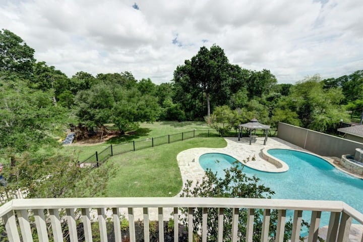 Apartment Close To Downtown Bryan - Bryan, TX
