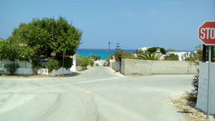 Relax By The Sea!
Διακοπές δίπλα στη θάλασσα! - Greece