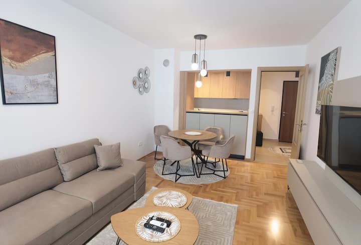 Lux One Bedroom Apartment - Budva