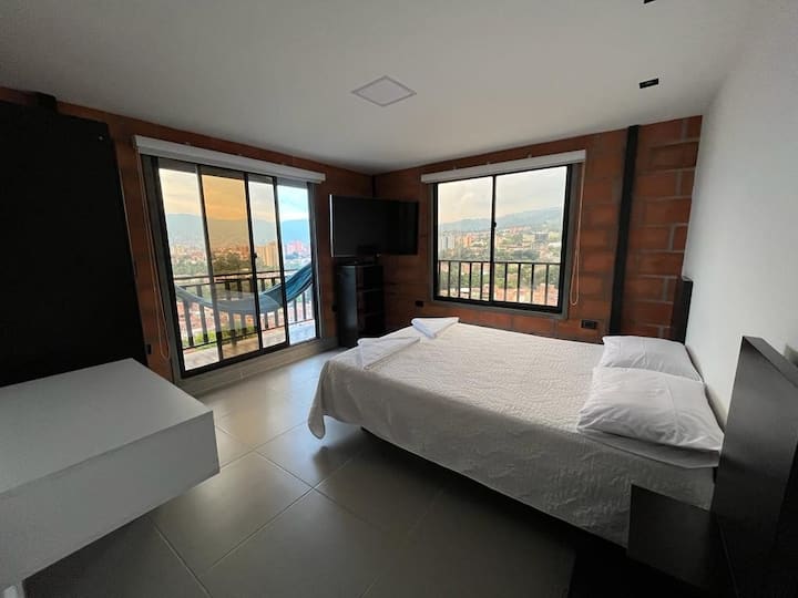 Apartamento En La Comuna 13 - Medellín, Colombia