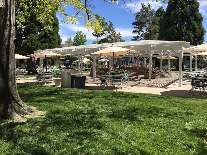 Thunderbird Resort, Sparks Nevada 2 Bdrm Condo - Sparks, NV