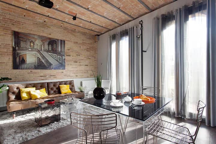 Luxury Stylish Attic Near Ramblas Balcony Lift - Badalona