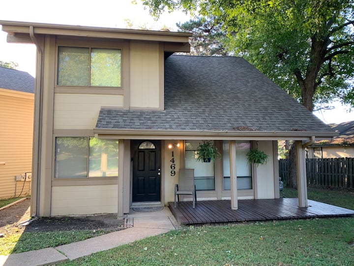 Modern, Cozy House In The Center Of St. Louis Co. - Berkeley, MO