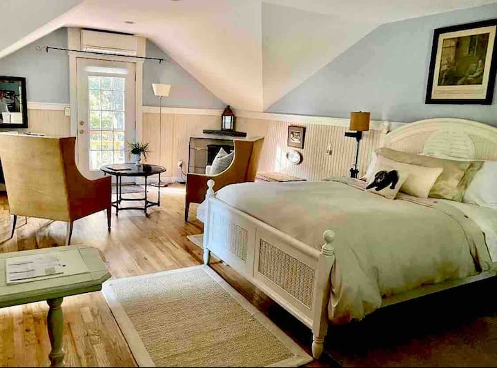 The Magical Loft - Close To Everything! - Mount Pleasant, SC