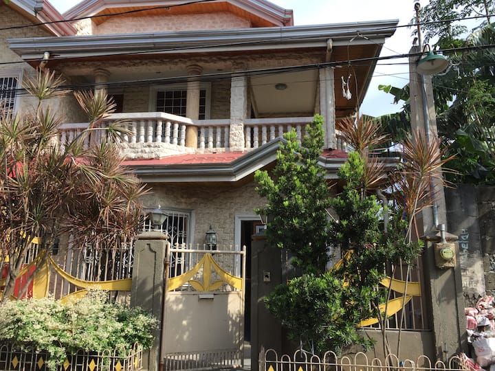 Classy And Relaxing Place Made Affordable. - Biñan