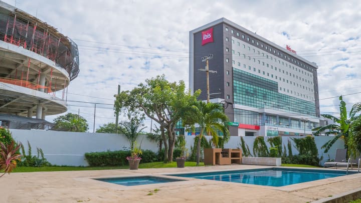 Amazing Family Condo
Pool, 10min Beach, 15 Air - Cancún