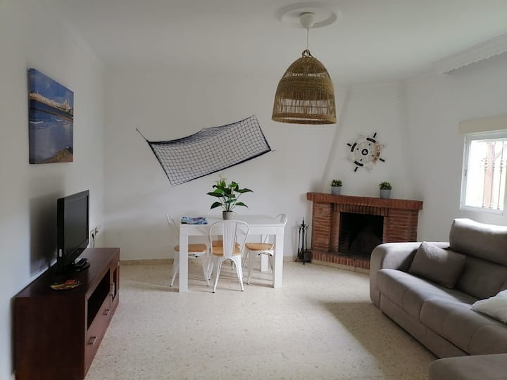 Chalet Acogedor Con Chimenea Y Un Gran Jardin - El Palmar de Vejer