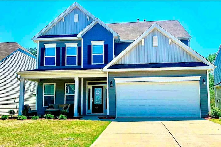 Cheerful 5 Bedroom Home. - City Scape Winery, Pelzer