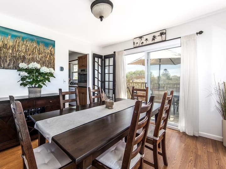 Pond-front Home - Montauk, NY