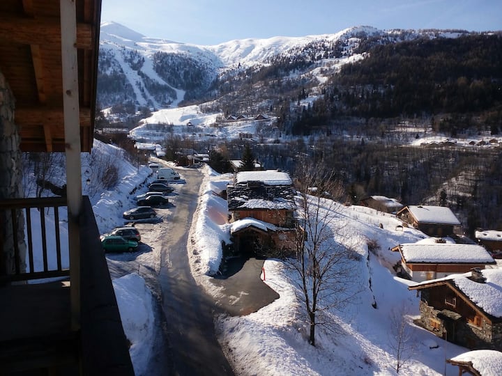 Appartement Cosy à Proximité Des Pistes - Montricher-Albanne