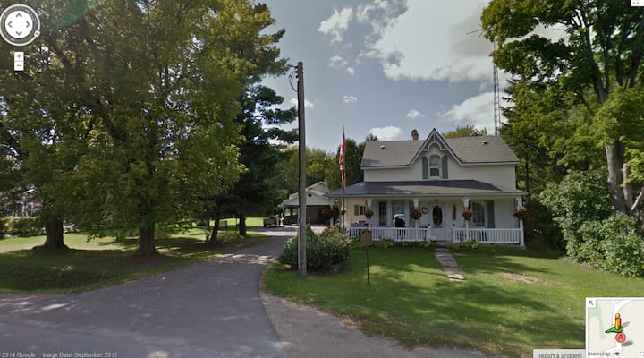 Charming Historical Home In Hockley Village - Shelburne