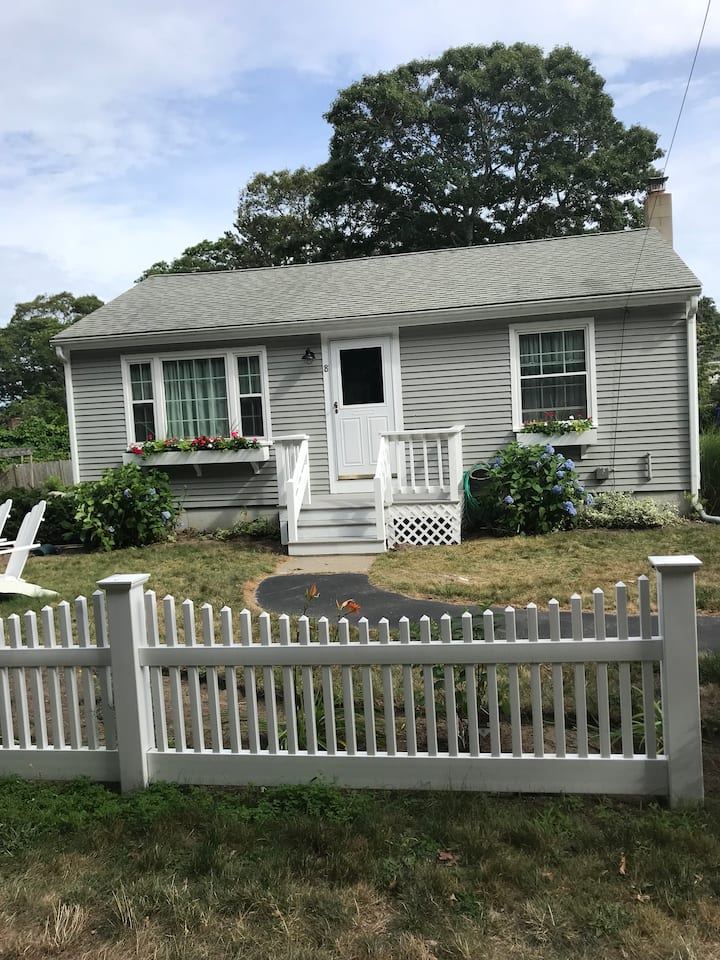 Beach Cottage, Without Going Over Bridges To Cape! - Massachusetts