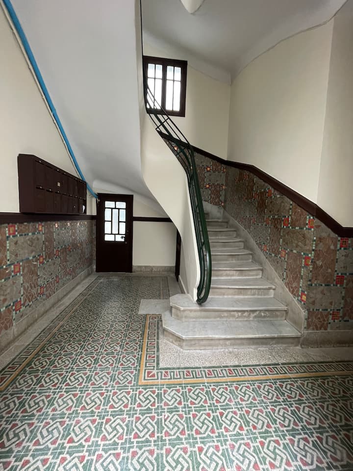 Appart Art Deco Au Centre-ville De Tunis - Tunis