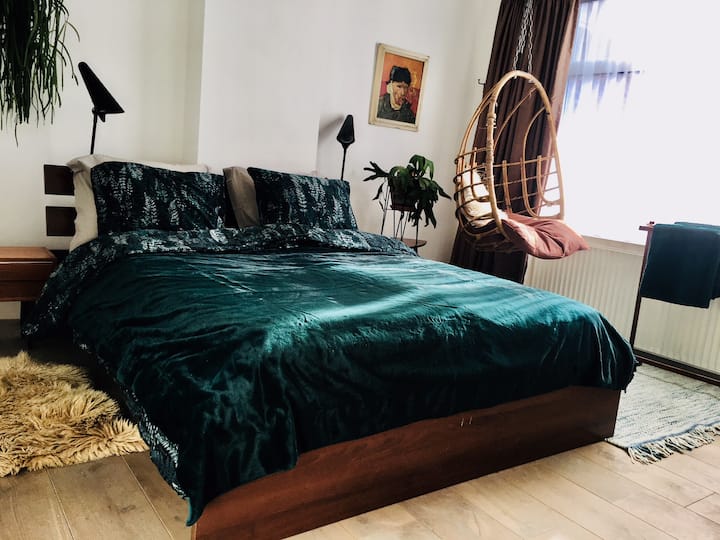 Wonderful Rooms With Private Bathrooms For Four! - Weesp