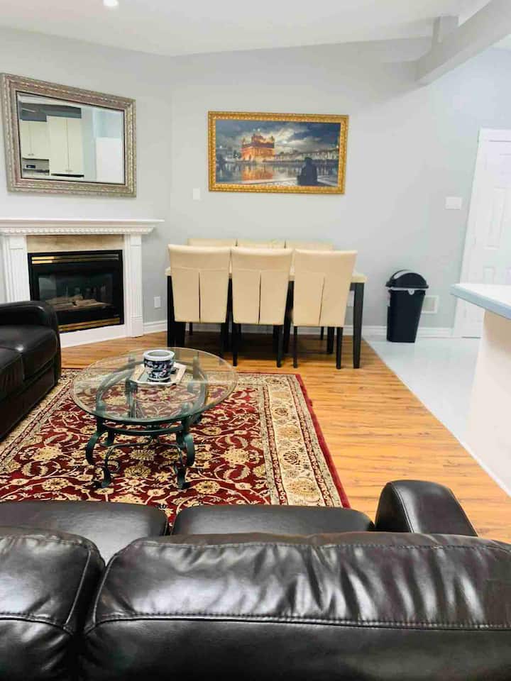 Mins From The Airport (Yyz) Adorable Space! - Brampton