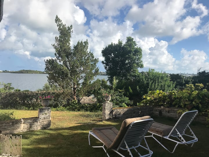 Private Cottage - Pool & Waterfront - Bermuda