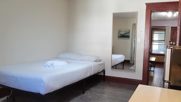 Minimaliststays™  ♔ Quiet & Homely ♔ #2 - Chelmsford, MA