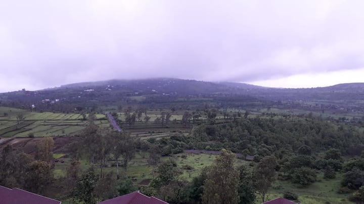 Raj Viraj  Villa
Weekend Chill Out Villa - Panhala