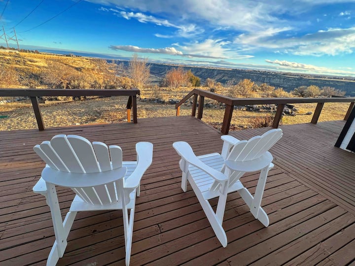 Rimview Haven: Hot Tub, Waterfall Trail & Golf! - Idaho (State)