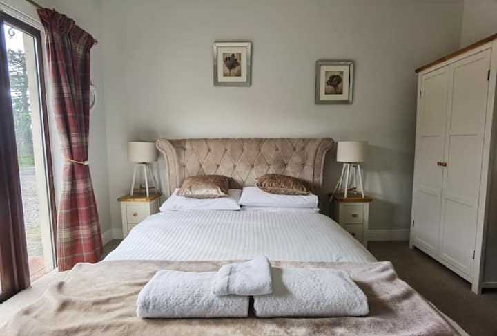 Cairdeas B&b, 5 Min Walk From Eilean Donan Castle - Plockton