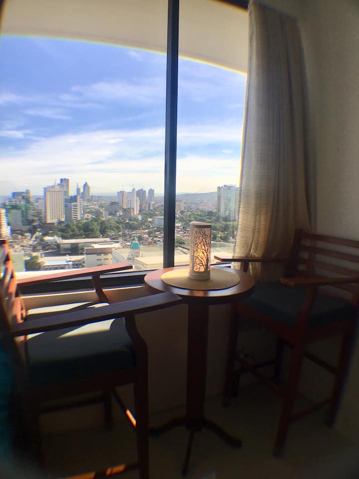 Be Cozy For 4 @Avenir. Near It Park & Ayala W/wifi - Cebu