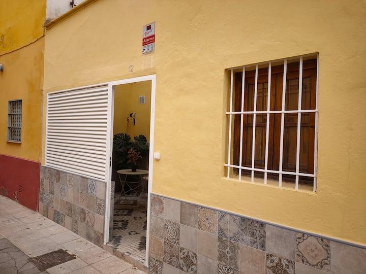 Casa Con Patio En El Cabanyal - スペイン バレンシア