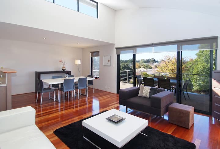 Uptown Apartment 1 Bed/1 Bath - Heart Of Town - Margaret River