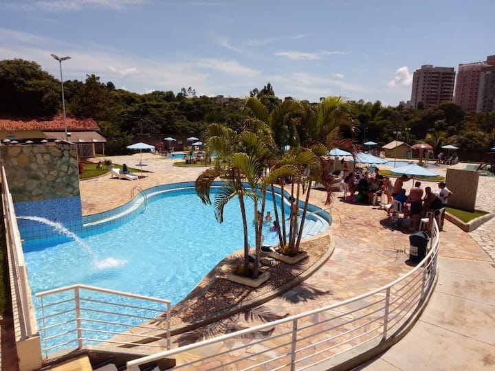 Apt Completo P/ 8 Ppl E Parque Aquático Termal! - カルダス・ノバス