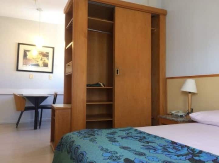 Flat Inteiro Em Belo Horizonte (ÁRea Nobre) - Belo Horizonte