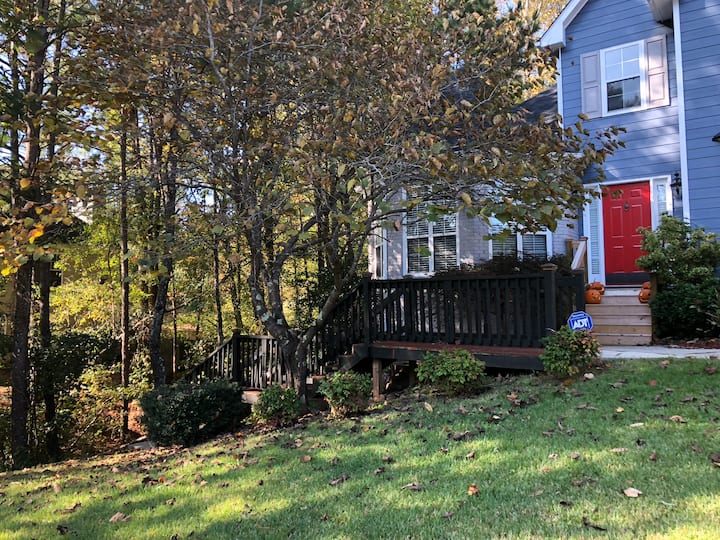 Country Feeling Apartment - Acworth, GA