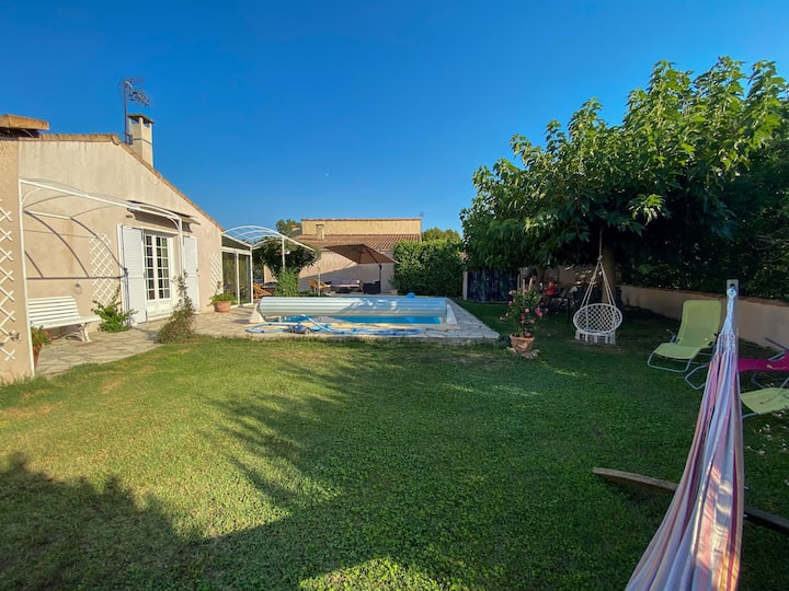 Agréable Maison 4 Chambres, Piscine. - Salon-de-Provence