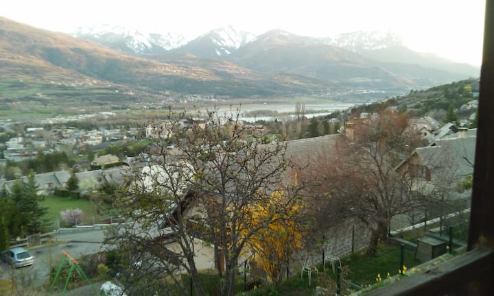 T3 Exposé Plein Sud Avec Vue Imprenable - Embrun