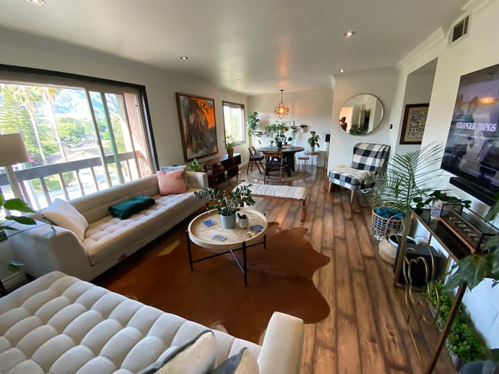 Sunny Paradise 2bd/2ba Condo With A Pool - Covina, CA