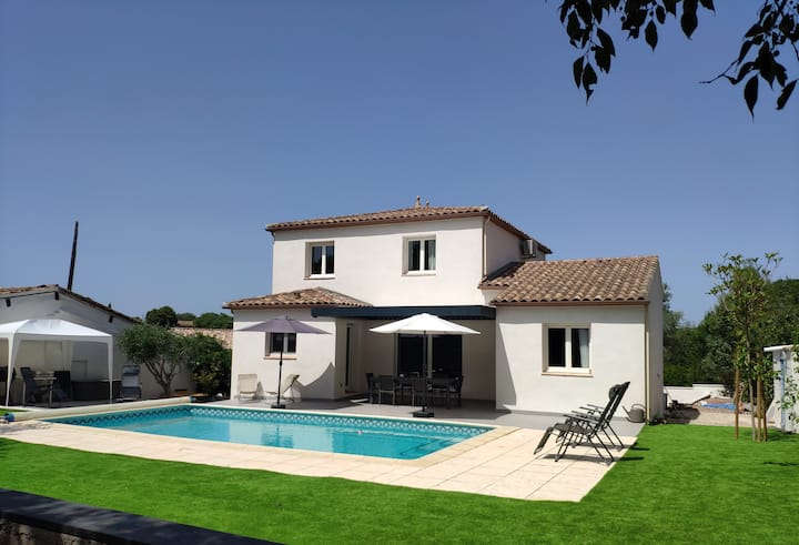 Villa Authentique Avec Piscine - Montpellier