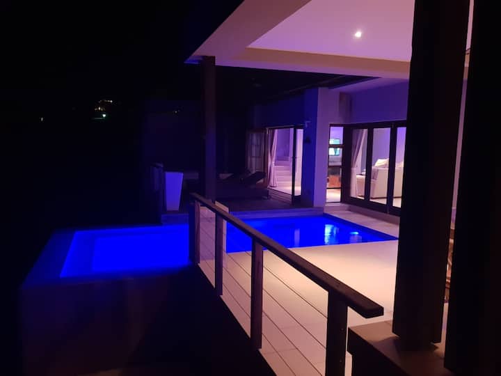 Villa With Beautiful Sea And Mountain Views. - Plettenberg Bay