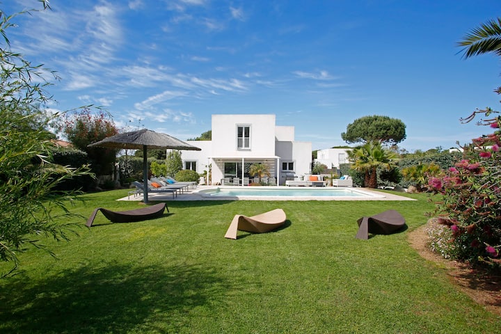 Villa Exclusive 4 Chambres - Piscine Privée - Calvi