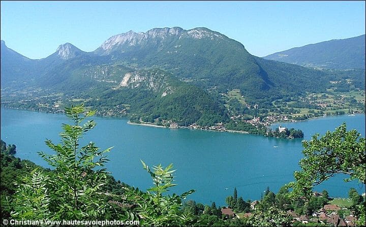 Tout Confort.sécurisé.
Climatisé .Du Cachet - Annecy