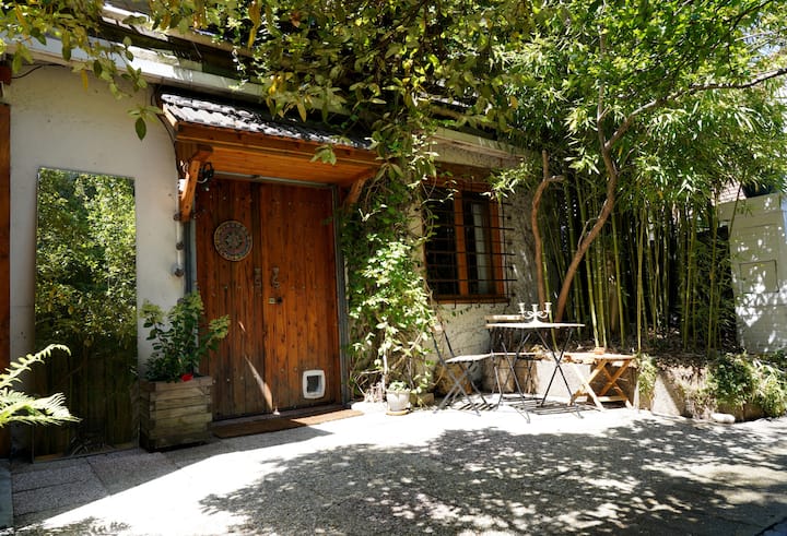 Joli Studio Au Milieu D'une Cour Calme Et Arborée. - Clichy-la-Garenne