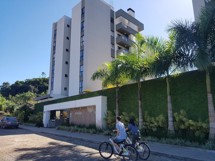 Apartamento Inteiro, Proximo A Br101 E Expoville. - Joinville, Brazil