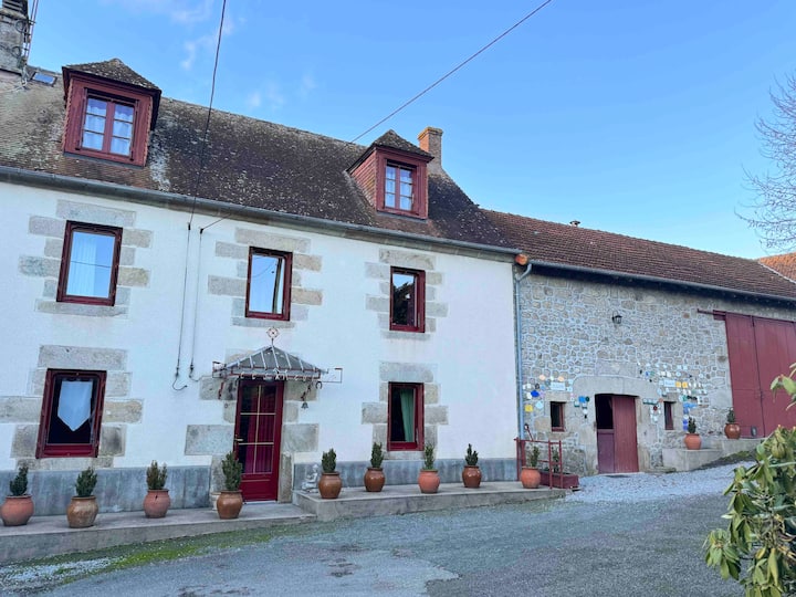 Chambre Dans Maison En Campagne - Aubusson