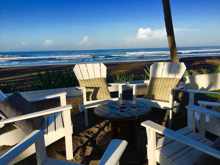 Beautiful Beachfront Villa  Metalio Beach - El Salvador