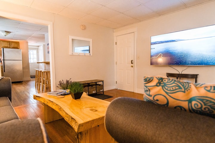 First Floor, Patio, 93 Walk Score, Easy Parking! - Portland, ME