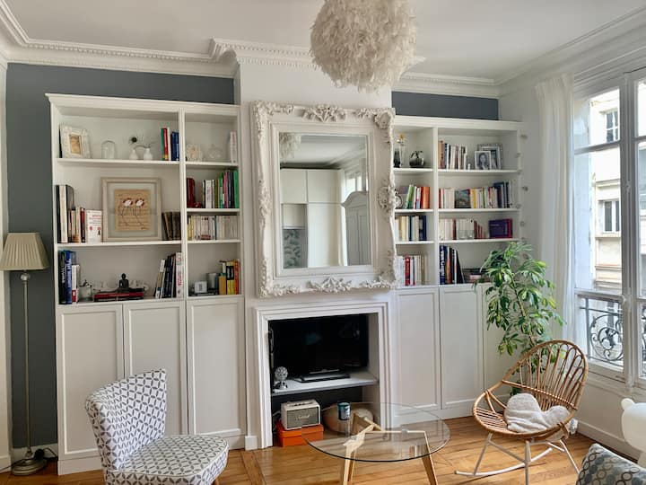 Charmant Appartement De 50m2 Près De Montmartre - Parijs