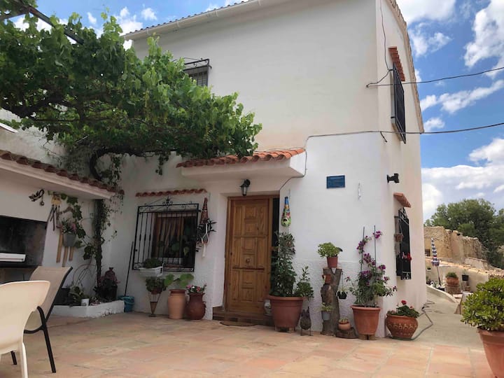 Entire 3 Bedroom Cosy Finca - Calasparra