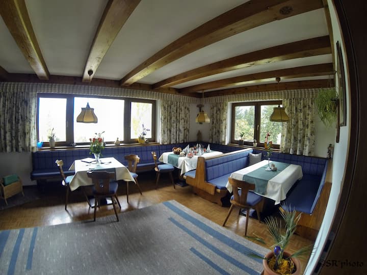 Haus Schweiber - Dreibettzimmer - Mayrhofen